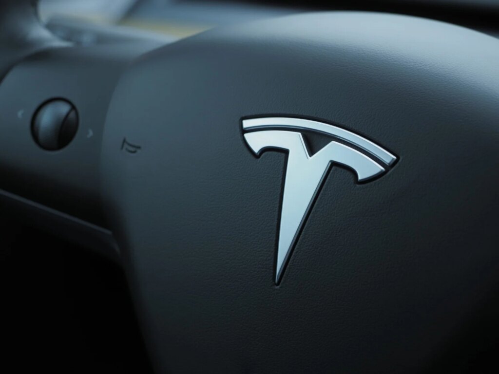 BYD double Tesla : Elon Musk lance des menaces envers ses employés